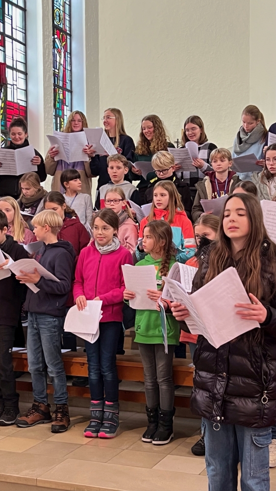 St. Johann feiert den Nikolaustag